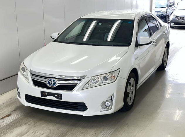 Toyota Camry – Kozukue Motors