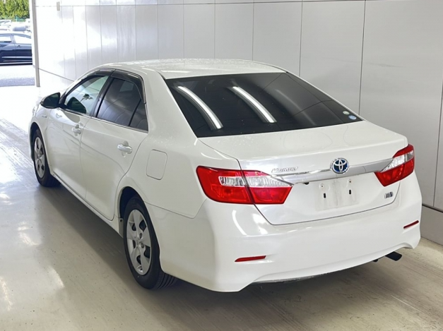 Toyota Camry – Kozukue Motors