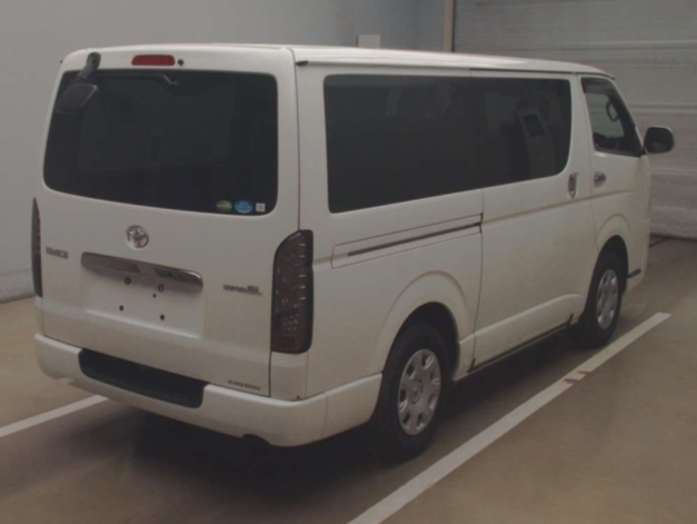 Toyota Hiace Van GL – Kozukue Motors
